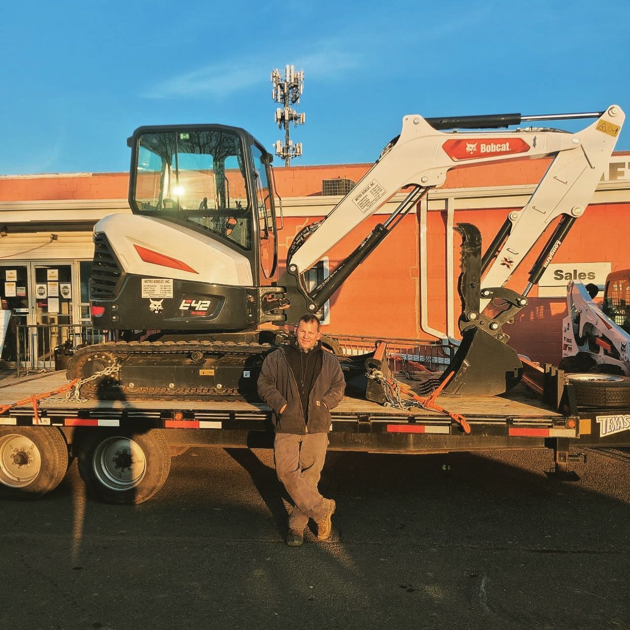Meet Our Customers at Metro Bobcat, Inc. | Shop With Us