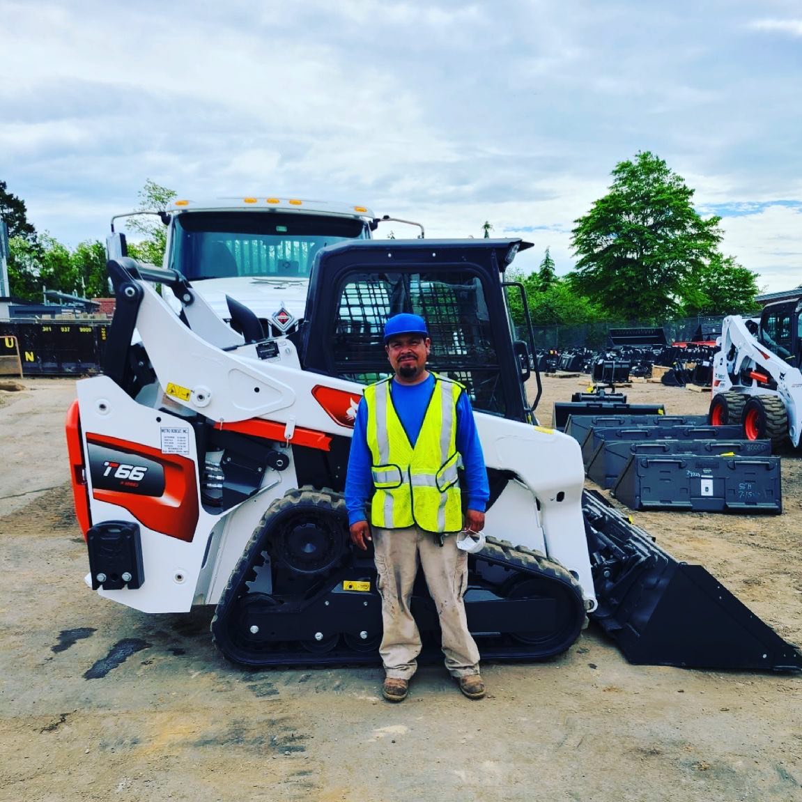 Meet Our Customers at Metro Bobcat, Inc. | Shop With Us