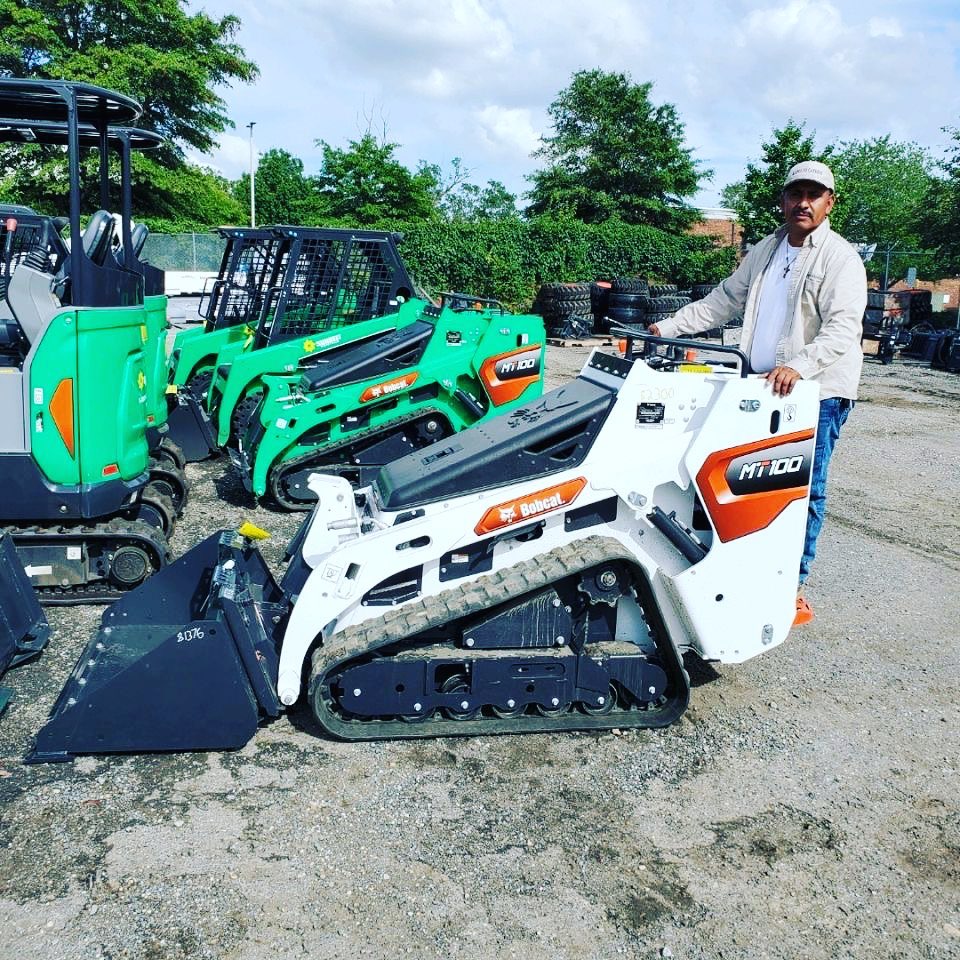 Meet Our Customers at Metro Bobcat, Inc. | Shop With Us