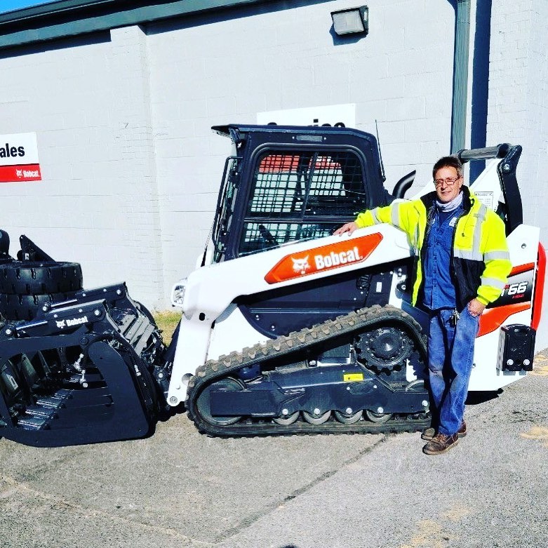 Meet Our Customers at Metro Bobcat, Inc. | Shop With Us