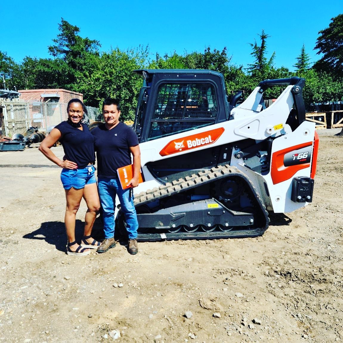 Meet Our Customers at Metro Bobcat, Inc. | Shop With Us