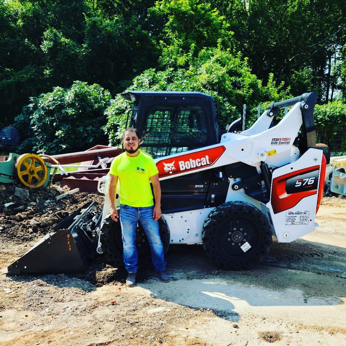 Meet Our Customers at Metro Bobcat, Inc. | Shop With Us