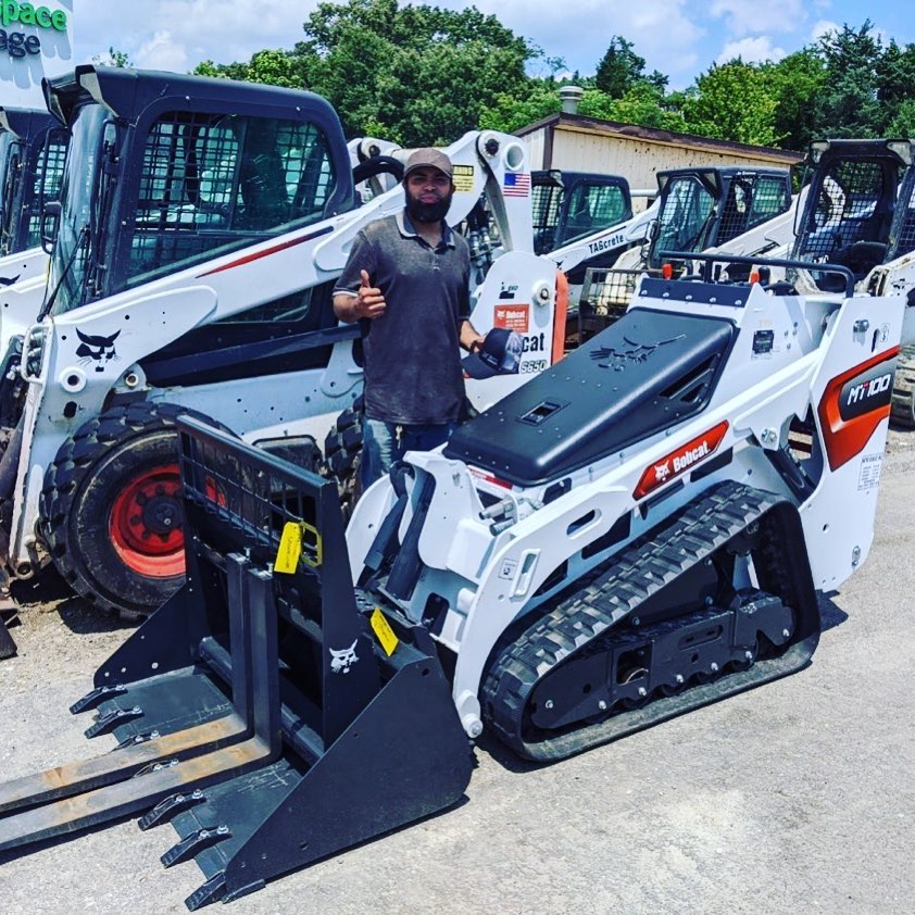 Meet Our Customers at Metro Bobcat, Inc. | Shop With Us