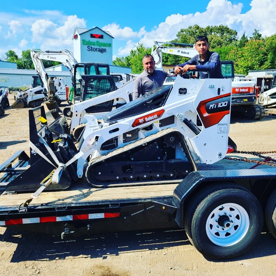 Meet Our Customers at Metro Bobcat, Inc. | Shop With Us