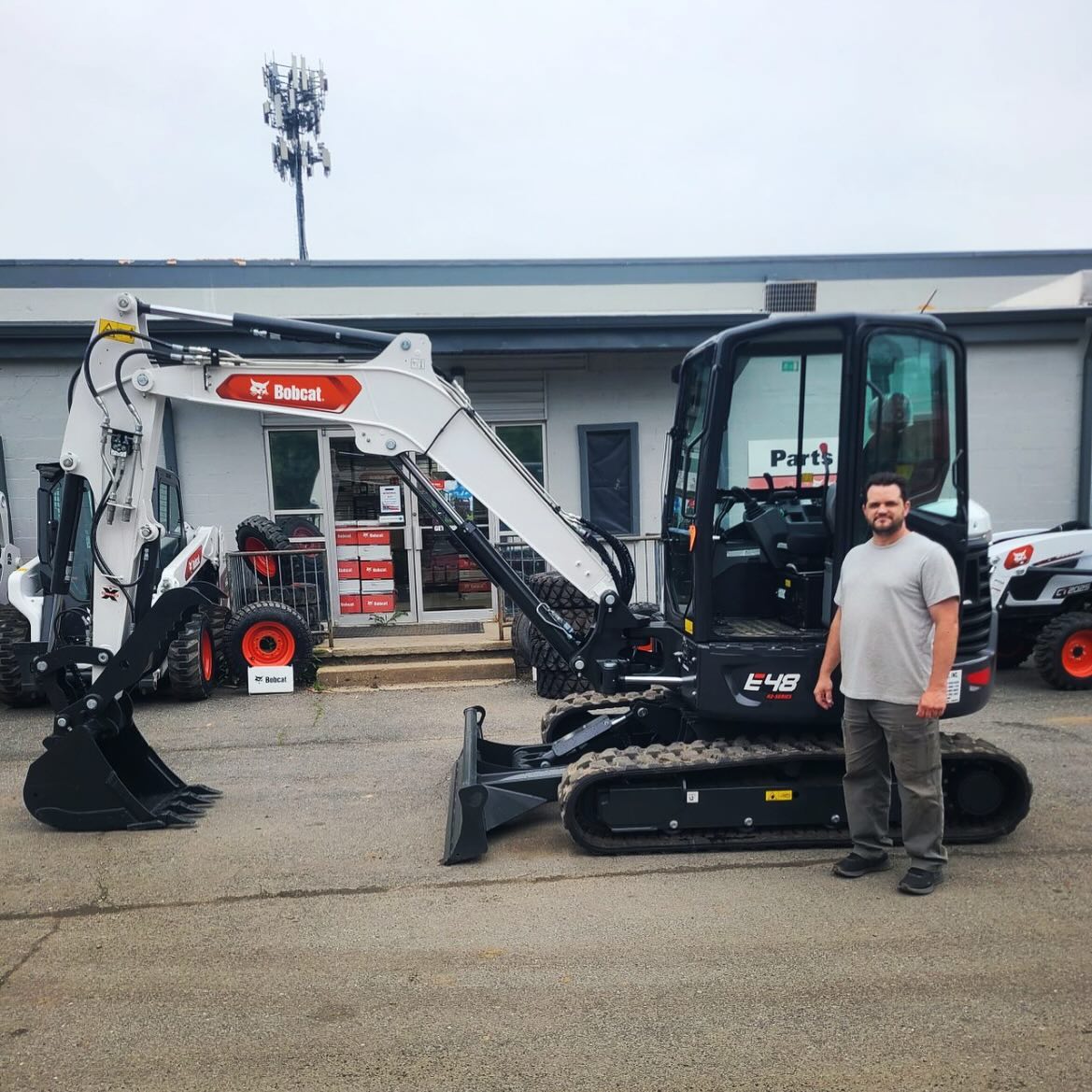Meet Our Customers at Metro Bobcat, Inc. | Shop With Us